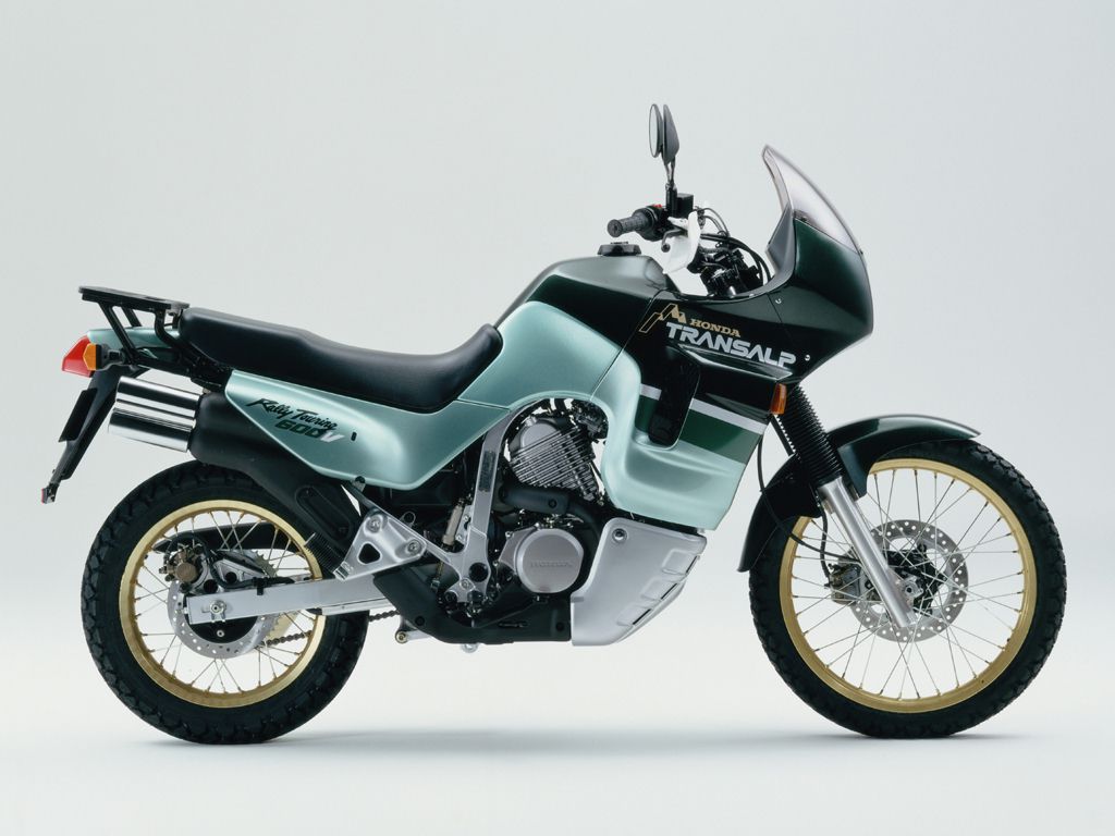 The Honda 600 at MotorBikeSpecs.net, the Motorcycle Specification Database