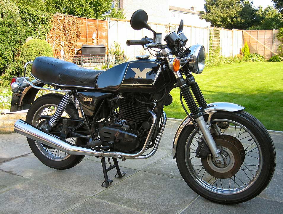 The Matchless 500 at MotorBikeSpecs.net, the Motorcycle Specification ...