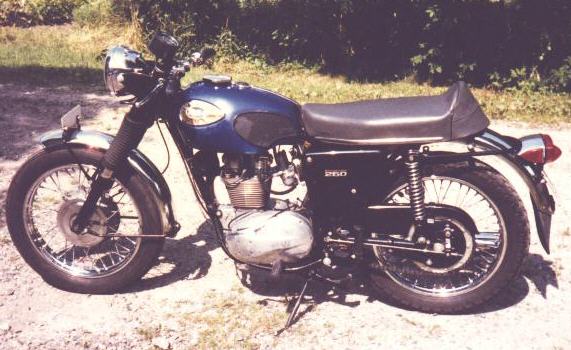 The BSA 247 at MotorBikeSpecs.net, the Motorcycle Specification Database