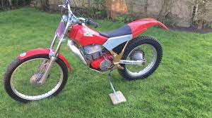 The Beta 240 at MotorBikeSpecs.net, the Motorcycle Specification Database