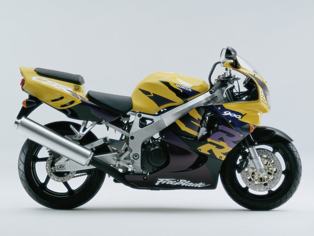 The Honda 919 at MotorBikeSpecs.net, the Motorcycle Specification Database