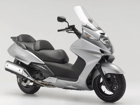 The Honda 400 at MotorBikeSpecs.net, the Motorcycle Specification Database