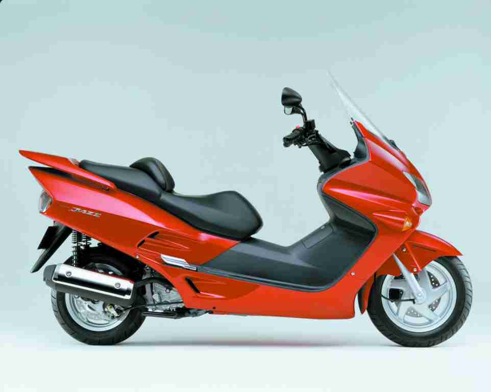 The Honda 250 at MotorBikeSpecs.net, the Motorcycle Specification Database