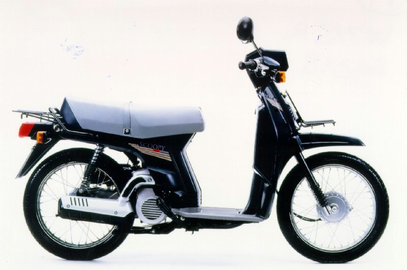The Honda 75 at MotorBikeSpecs.net, the Motorcycle Specification Database