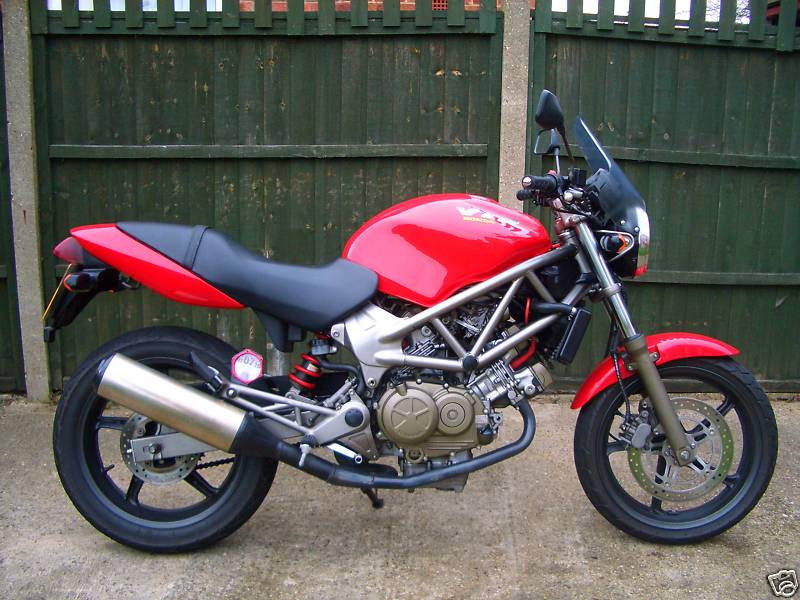 The Honda 250 at MotorBikeSpecs.net, the Motorcycle Specification Database