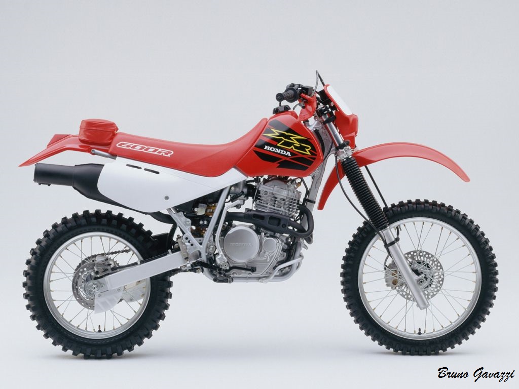 The Honda 600 at MotorBikeSpecs.net, the Motorcycle Specification Database