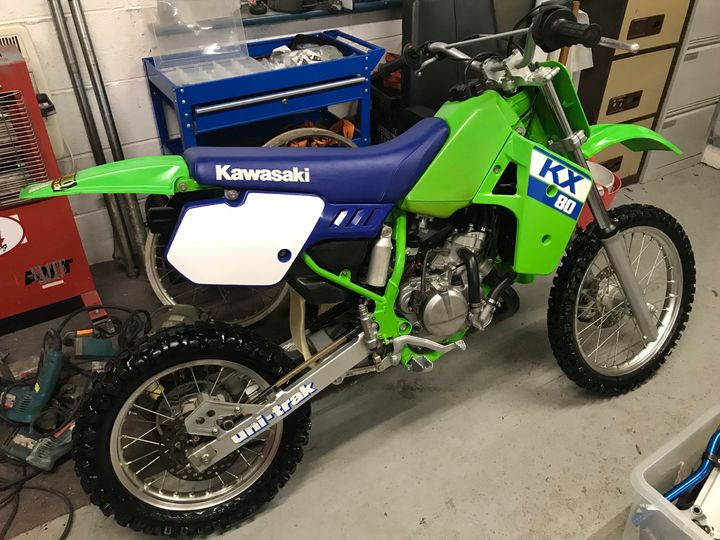 The Kawasaki 80 at MotorBikeSpecs.net, the Motorcycle Specification ...