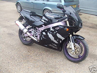 The Kawasaki 400 at MotorBikeSpecs.net, the Motorcycle Specification ...