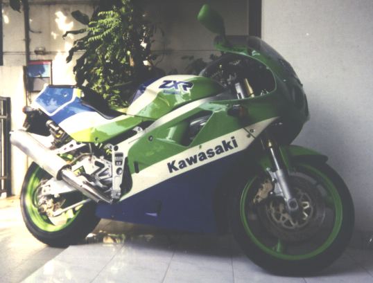 The Kawasaki 400 at MotorBikeSpecs.net, the Motorcycle Specification ...