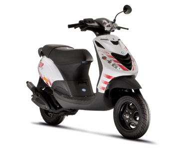 The Piaggio 50 at MotorBikeSpecs.net, the Motorcycle Specification Database