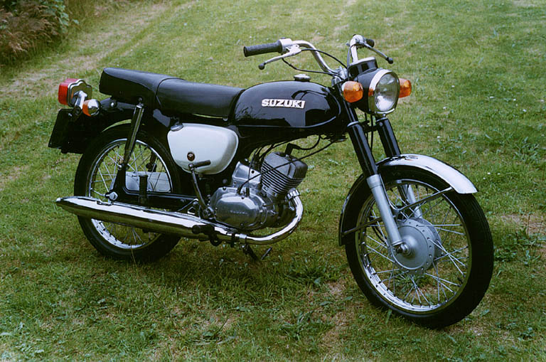 The Suzuki 120 at MotorBikeSpecs.net, the Motorcycle Specification Database
