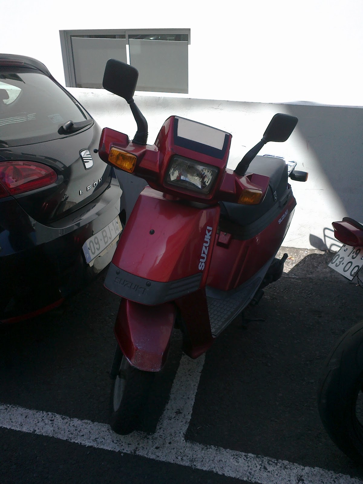 The Suzuki 50 at MotorBikeSpecs.net, the Motorcycle Specification Database