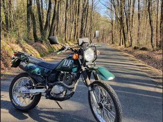 The Suzuki 125 at MotorBikeSpecs.net, the Motorcycle Specification Database