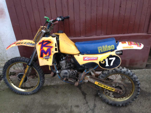 The Suzuki 80 at MotorBikeSpecs.net, the Motorcycle Specification Database