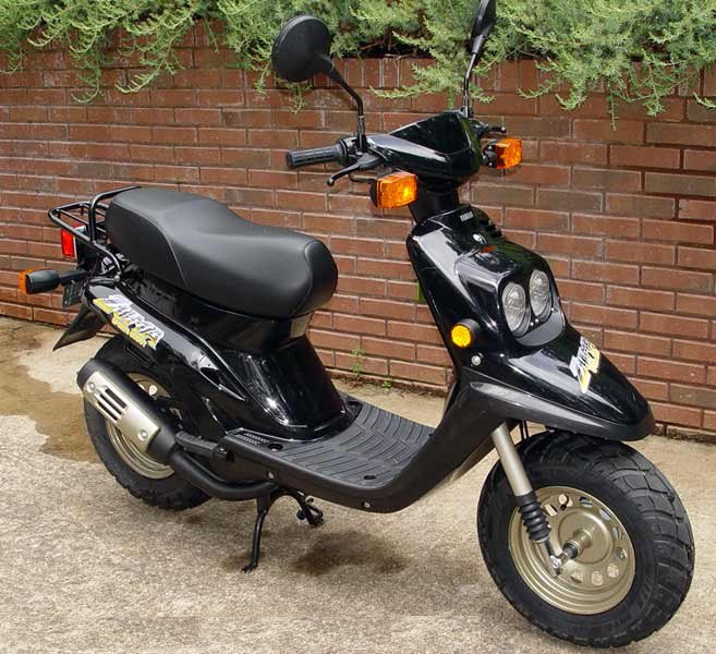 The Yamaha 50 at MotorBikeSpecs.net, the Motorcycle Specification Database