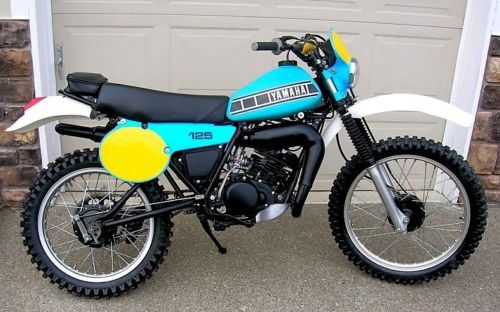 The Yamaha 125 at MotorBikeSpecs.net, the Motorcycle Specification Database