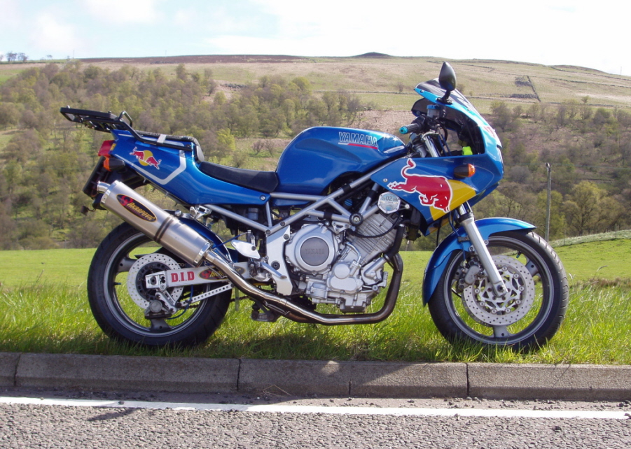 The Yamaha 850 at MotorBikeSpecs.net, the Motorcycle Specification Database