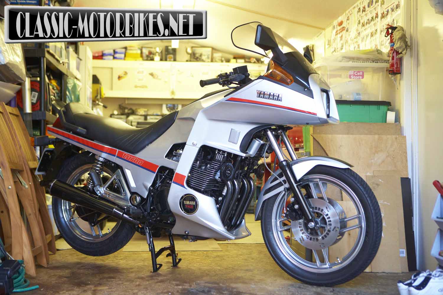 The Yamaha 650 at MotorBikeSpecs.net, the Motorcycle Specification Database